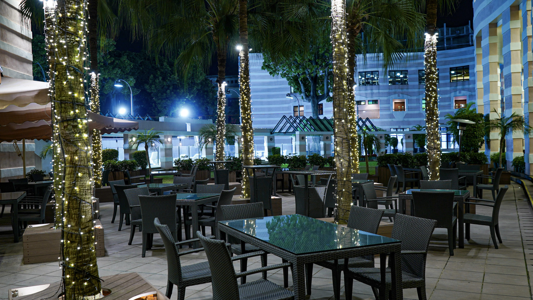 Verbena Cafe – YAU YAT CHUEN GARDEN CITY CLUB